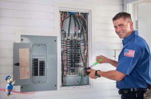 Electrician in Harrisburg & Hershey, PA | Colonial Electric Service Inc.